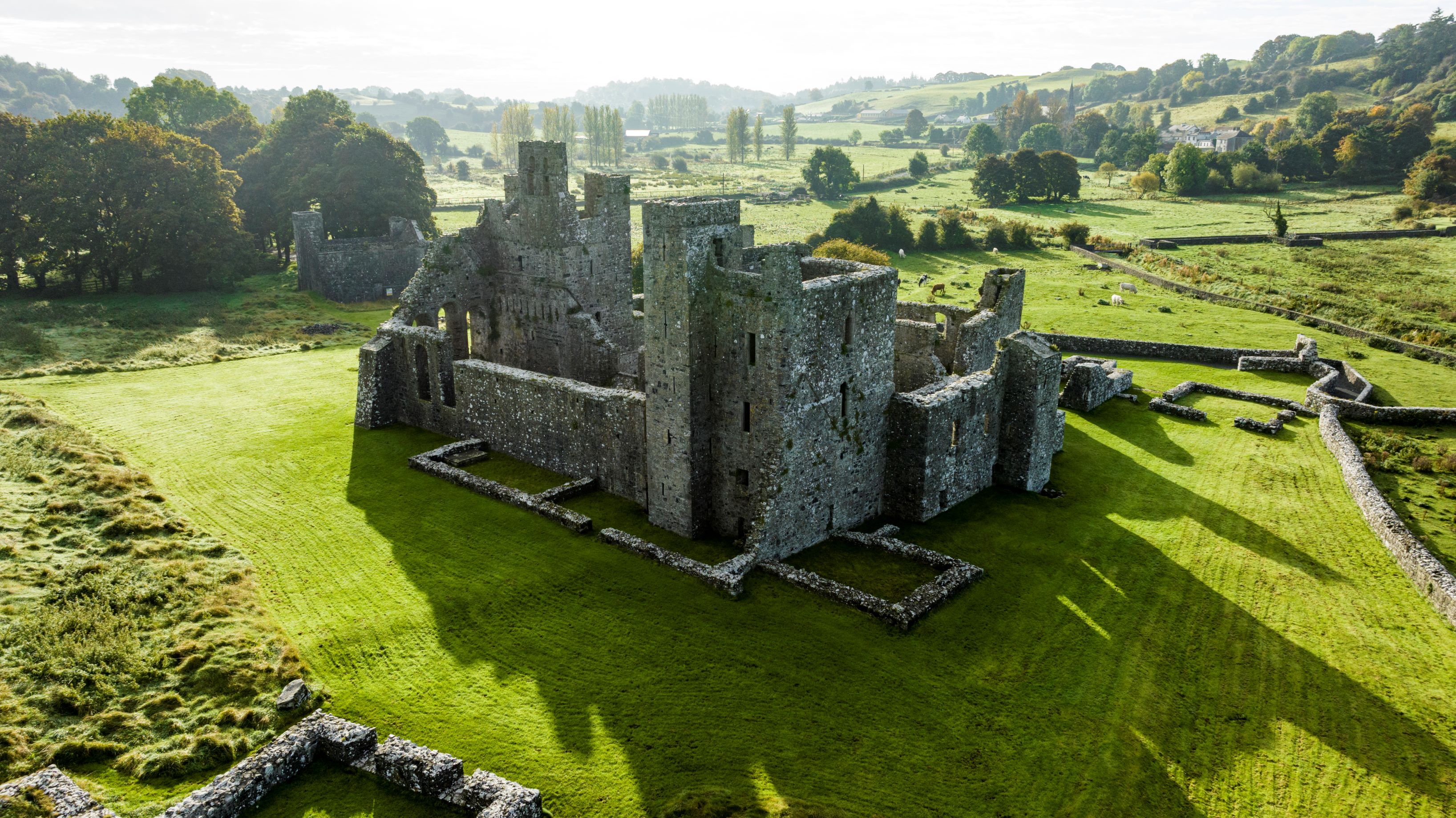 A guide to Ireland’s forgotten castles and abbeys