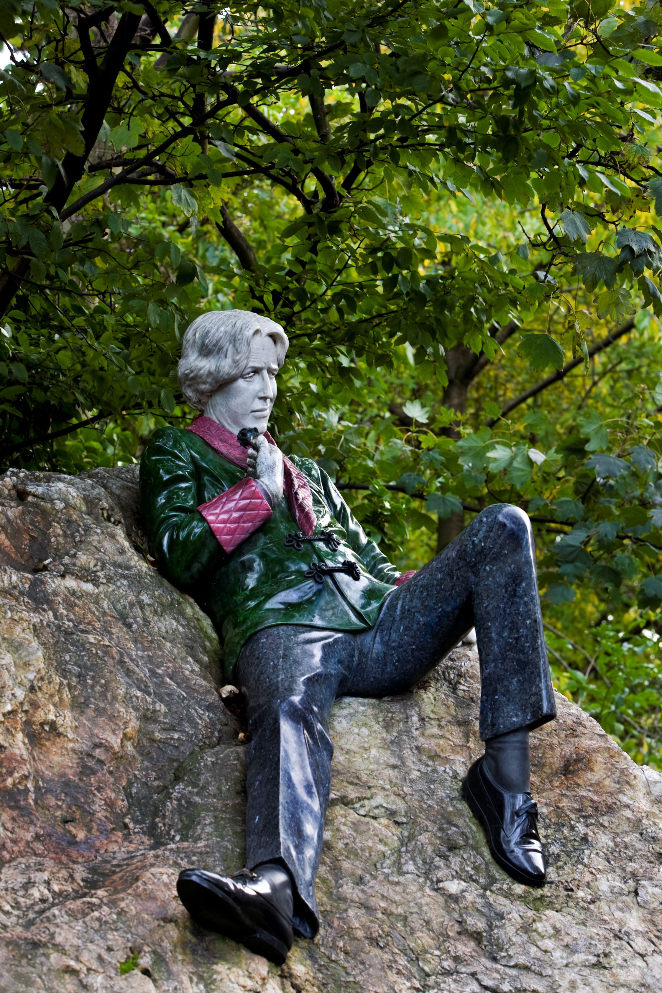 Explore The Life And Genius Of Oscar Wilde In Dublin